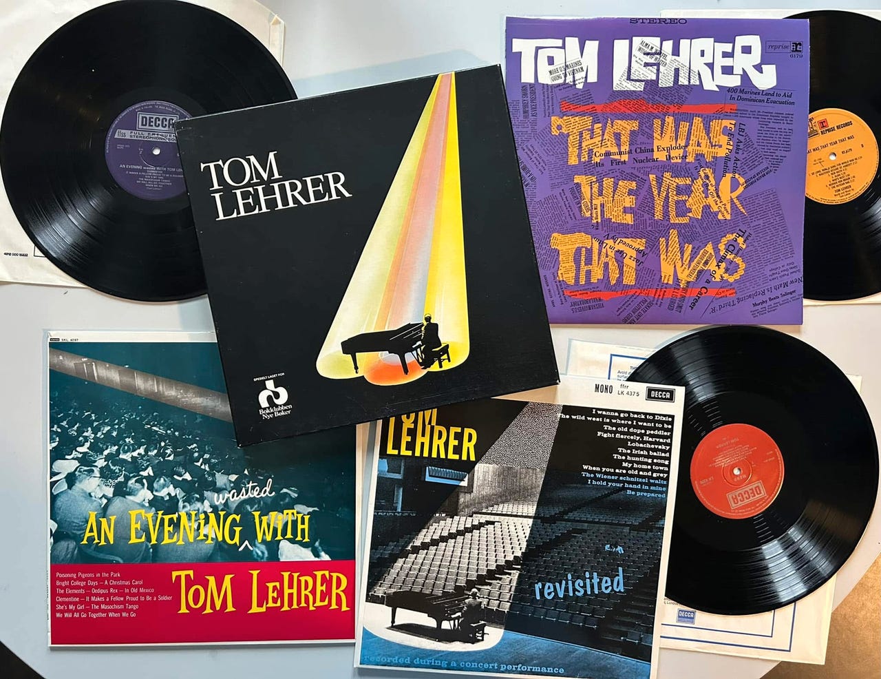 Tom Lehrer boks | FINN-torget