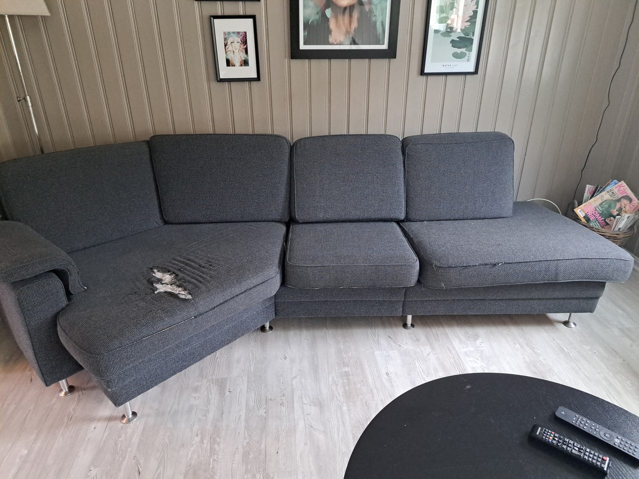 Godt brukt sofa gis bort . | FINN-torget