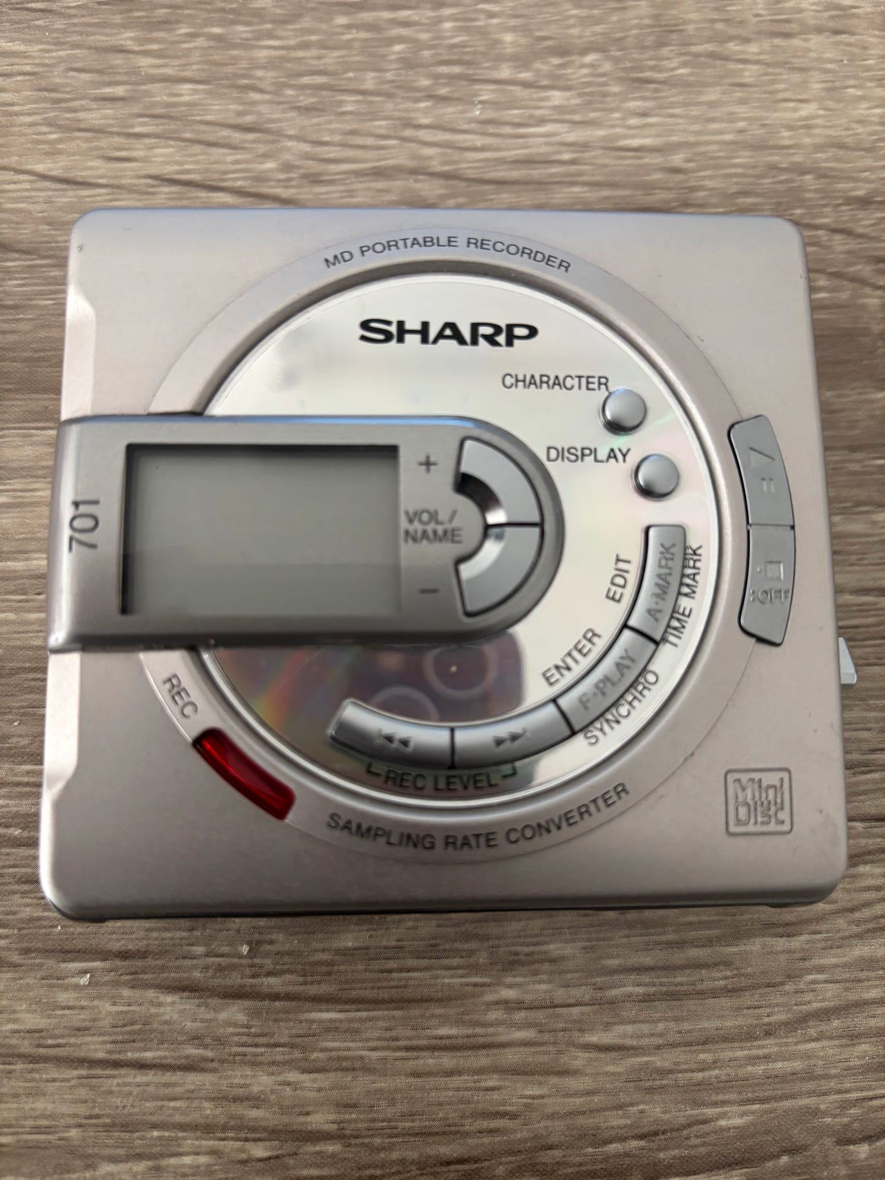 Sharp MD-MS701 Mini Discs player recorder. | FINN-torget