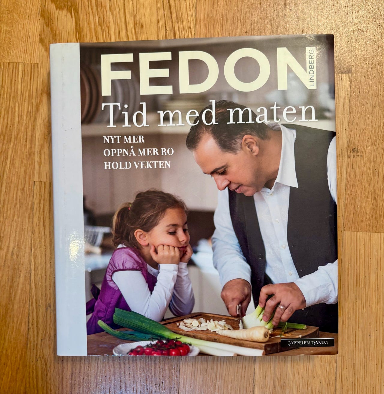 Fedon Lindberg «Tid med maten» for en billig penge! | FINN-torget