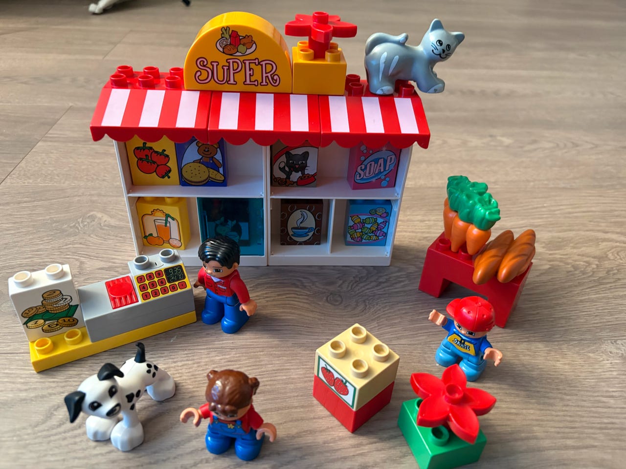 Lego Duplo Supermarket med lydd | FINN-torget