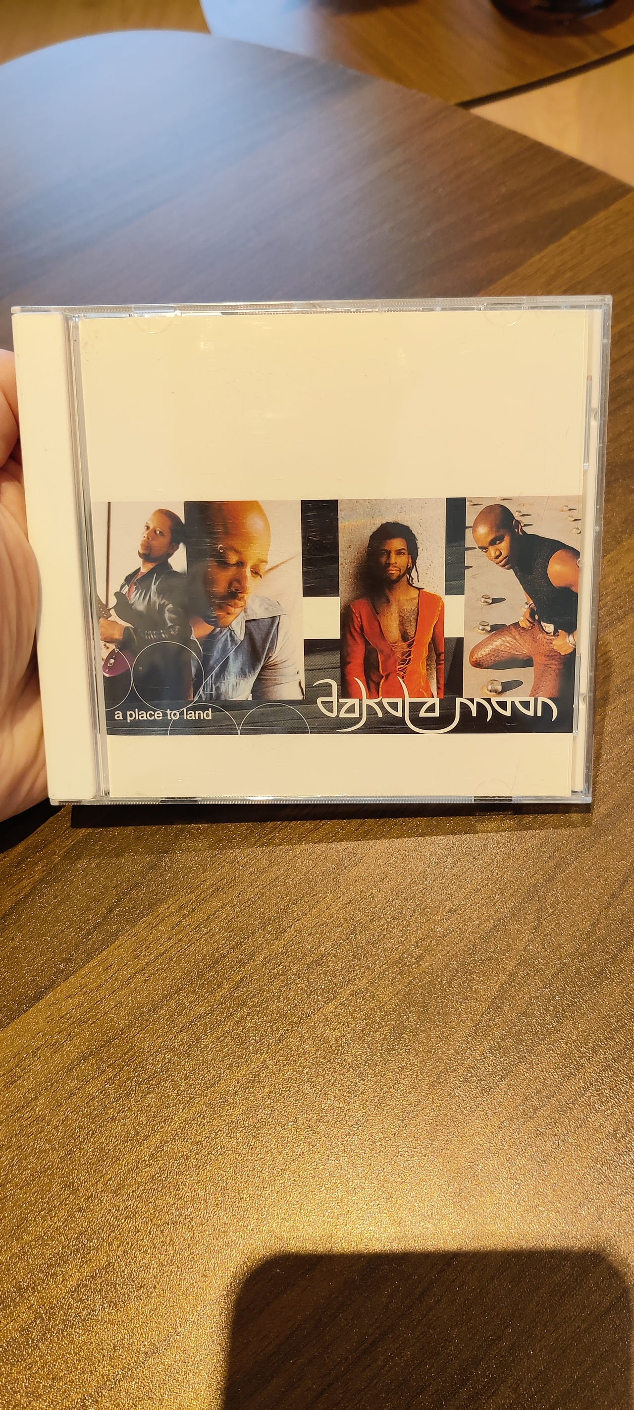 dakota moon - a place to land (CD) | FINN-torget