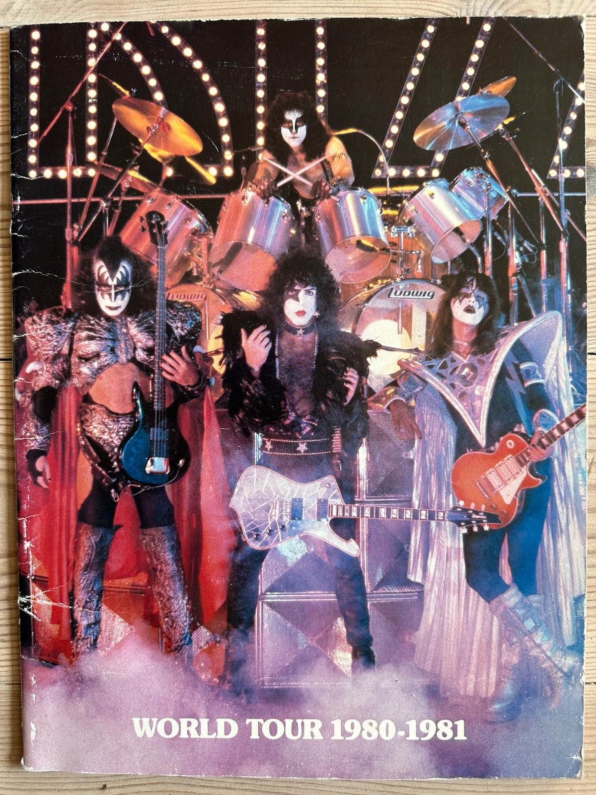 KIZZ World Tour 1980-1981 originalt turnehefte - Samleobjekt | FINN-torget