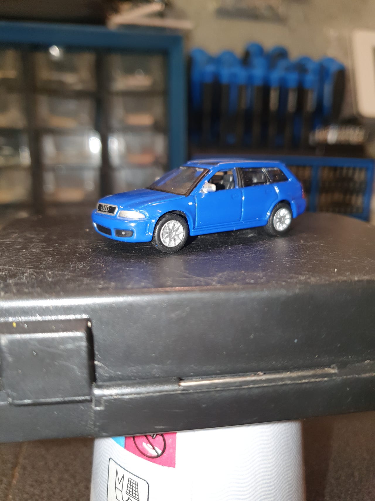 Modell biler scala 1/72 fra 25 kr | FINN-torget