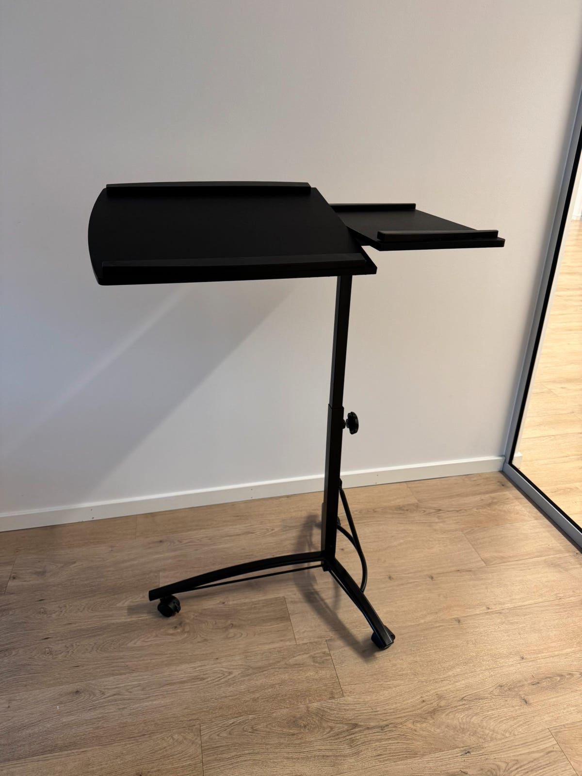 2stk. Hartland Databord svart | FINN-torget