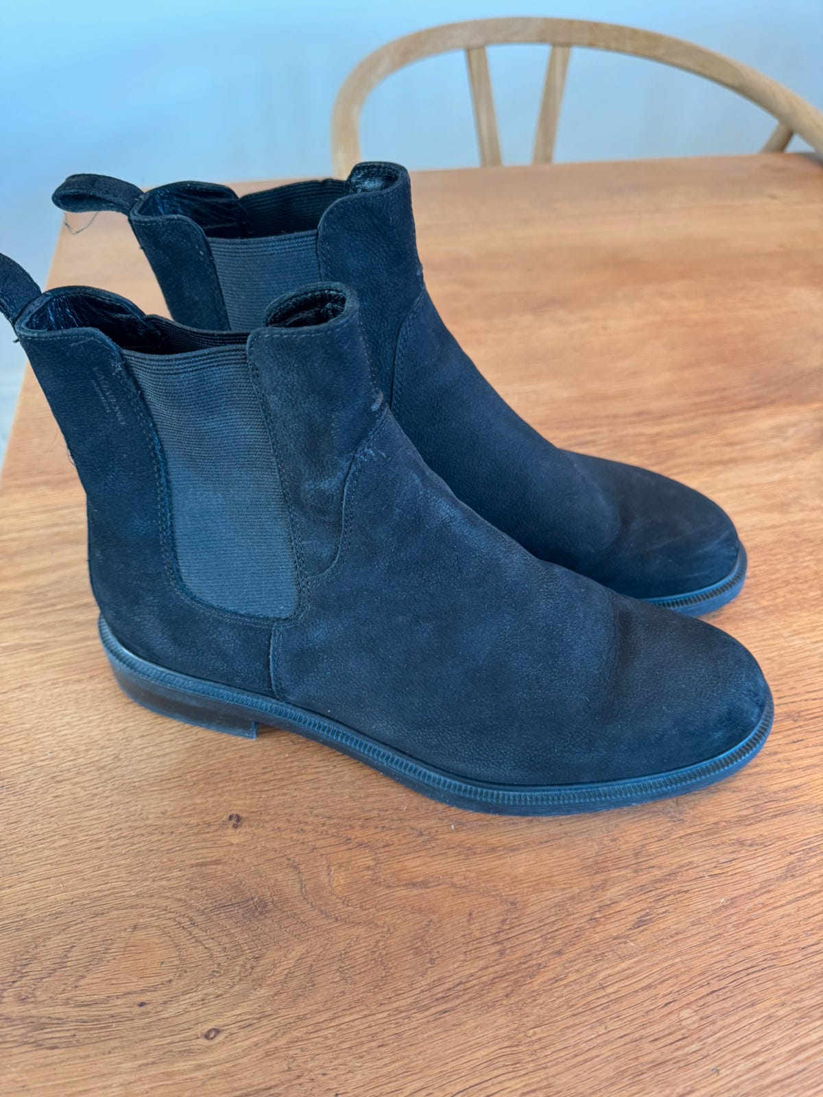 Chelsea boots Sort semsket skinn (40) | FINN-torget