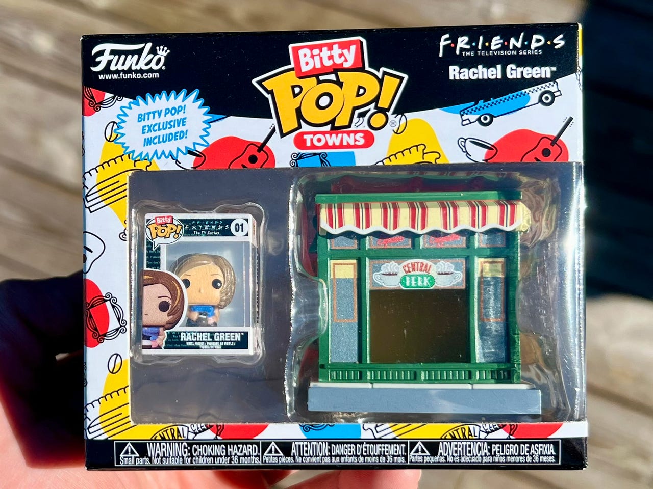 Funko Bitty Pop! Towns: Rachel Green and Central Perk | Friends | FINN ...