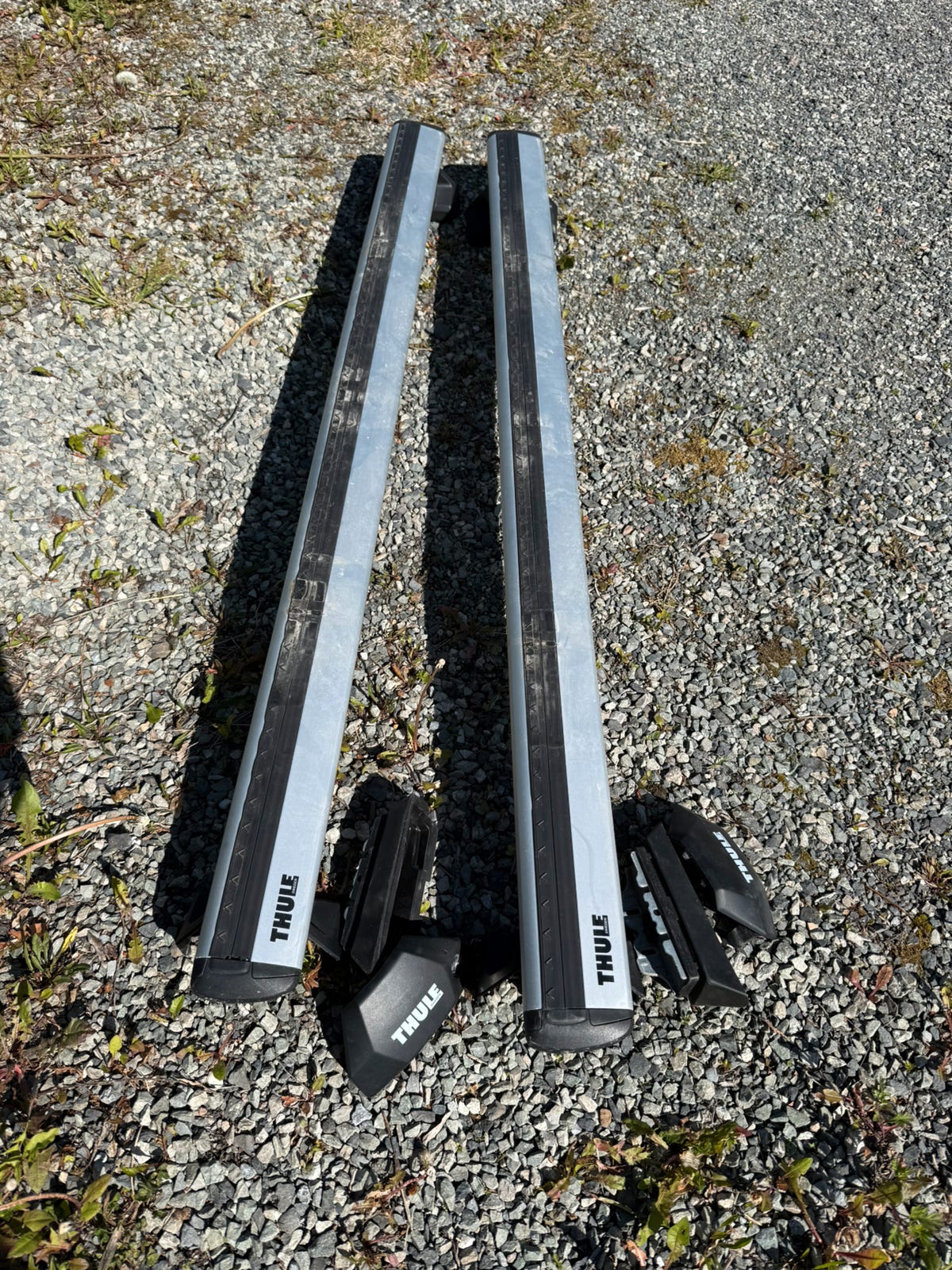 Thule Wingbar Evo & BMW i4 Fixpoint | FINN-torget