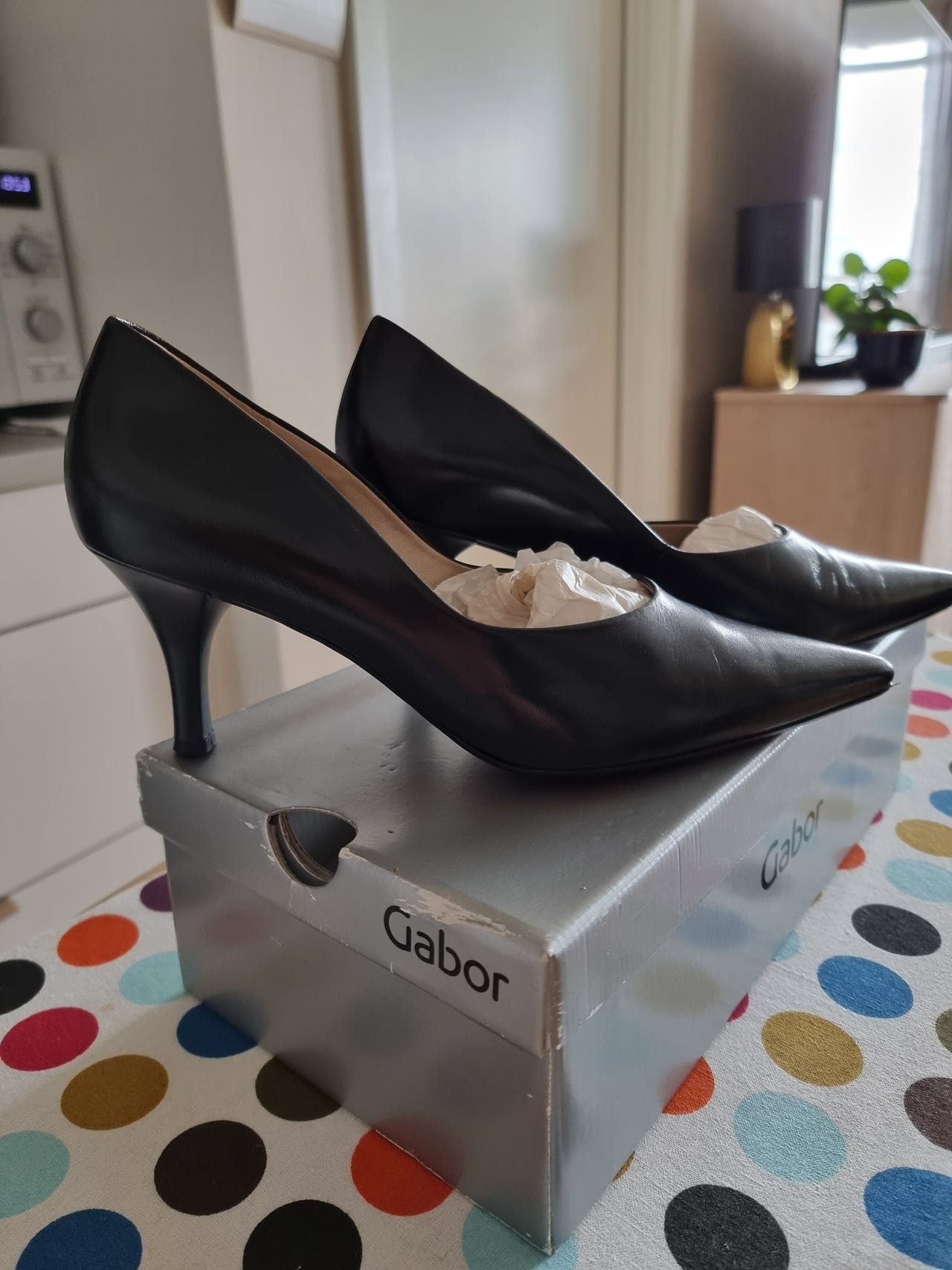 Helt nye Gabor høyhælte sko. Sorte | FINN-torget