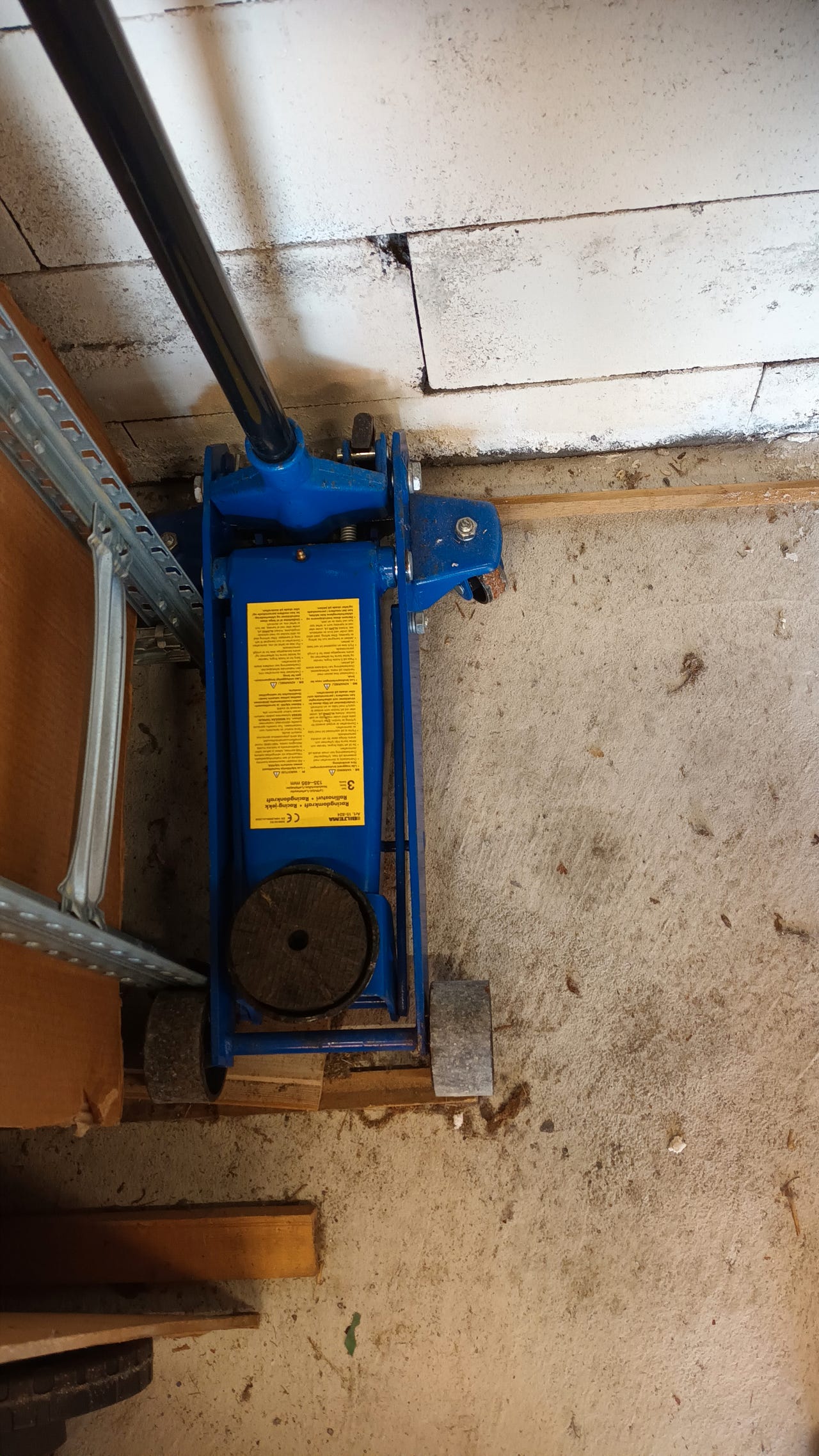 Jekk kjøpt på Biltema kan løfte 3000kg | FINN-torget