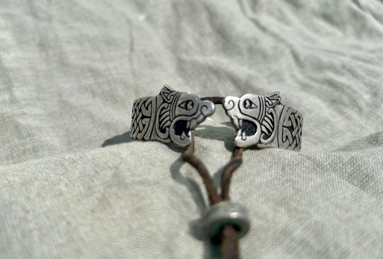 St. Justin Keltisk armbånd – Sacred Dragon design – Håndlaget i England ...