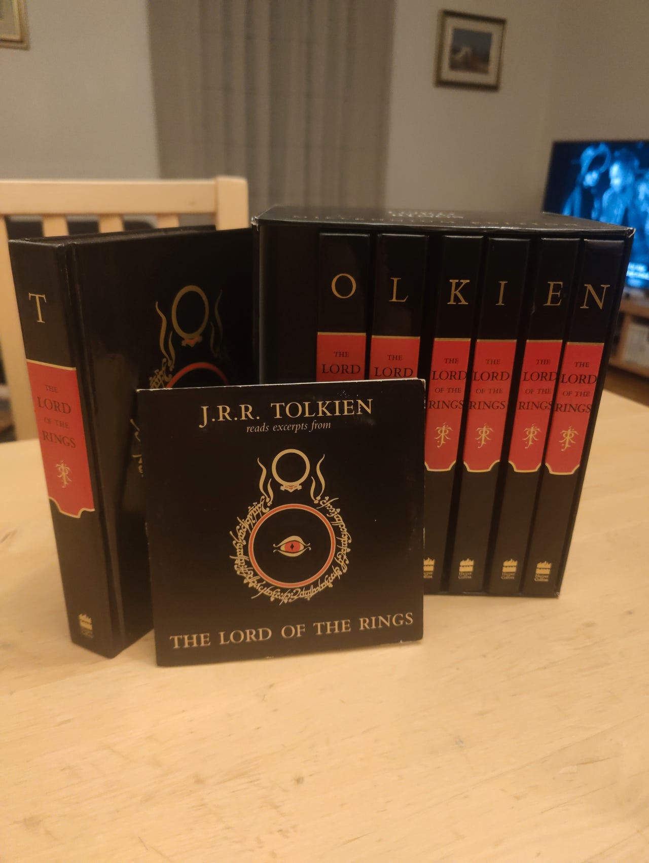 JRR Tolkien: Lord of the Rings (Millennium Edition) | FINN-torget