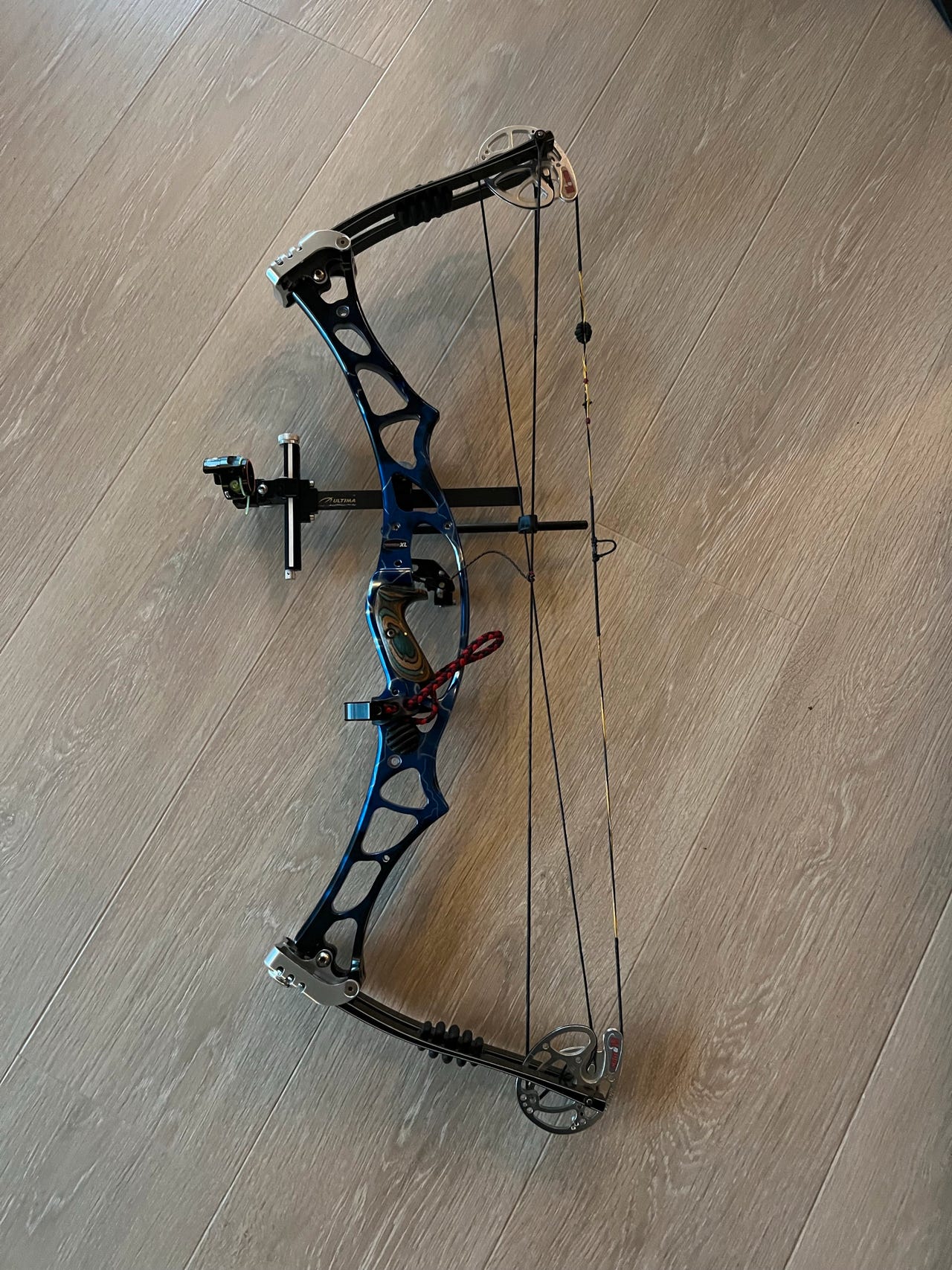 Hoyt Trykon XL Compound Bue | FINN-torget