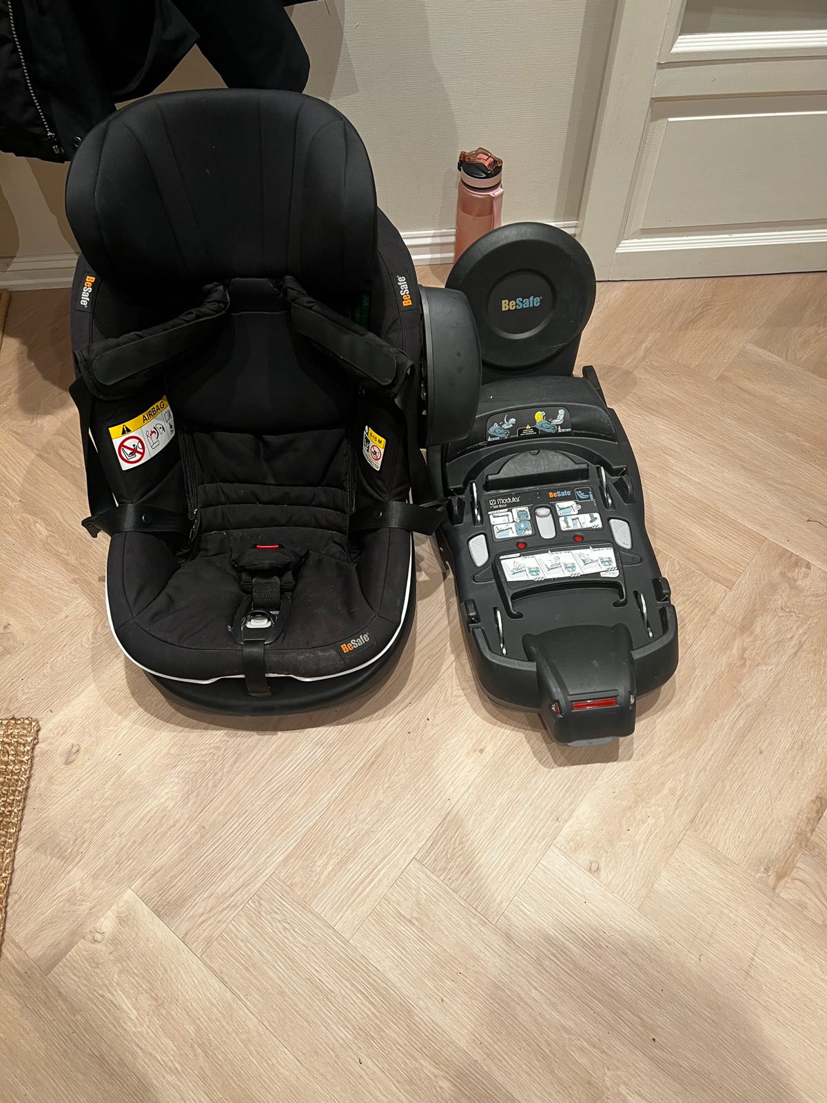 BeSafe, iZi Modular X1, Fresh Black Cab + Base | FINN-torget