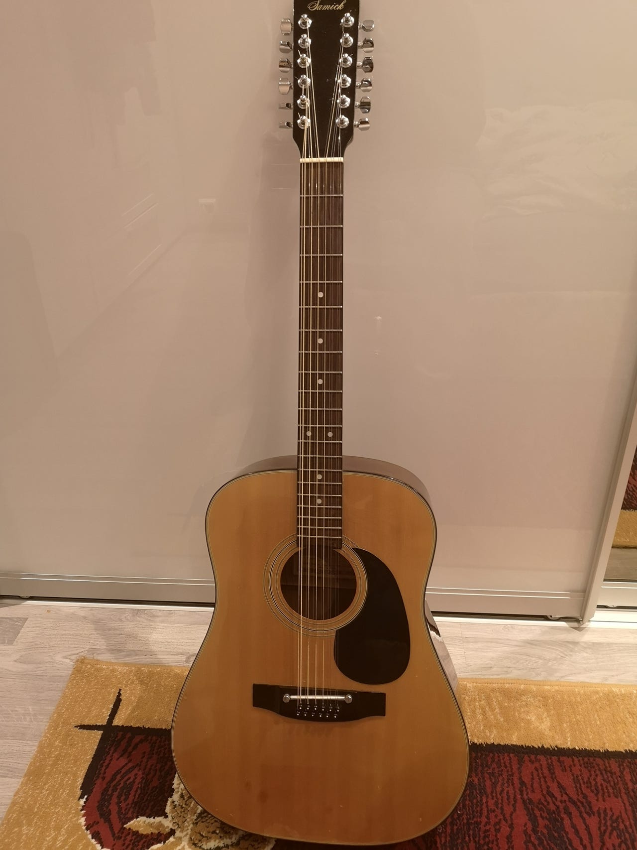 Samick SF 18-12 KOREA 12 strenger | FINN-torget