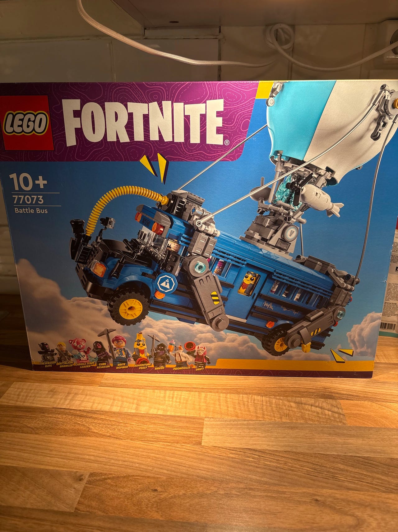 LEGO Fortnite 77073 Battle Bus Byggesett | FINN-torget