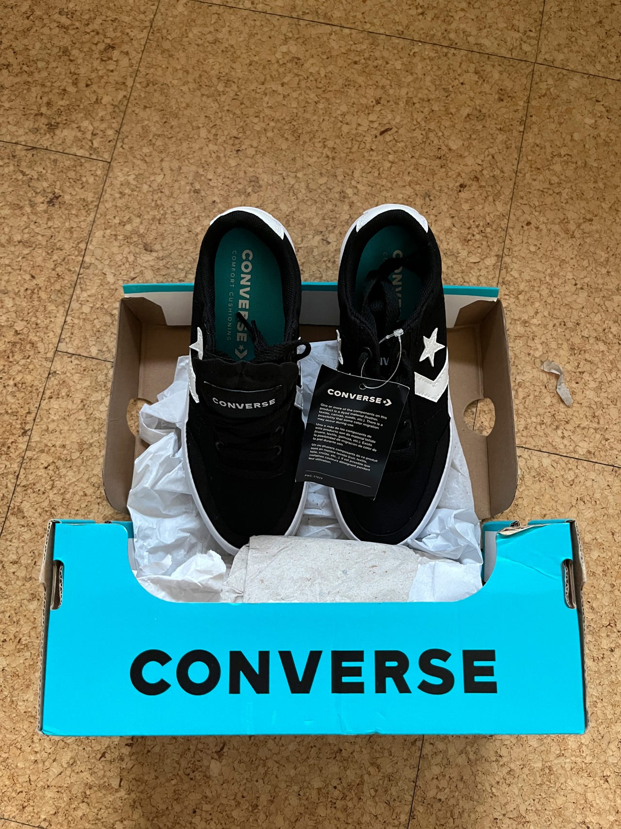 Nye Converse-sko i originaleske. Str. 31. | FINN-torget