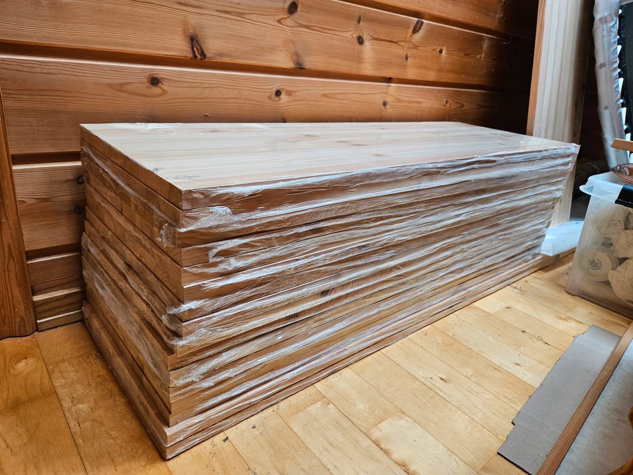 Hobbyplater selges | FINN-torget