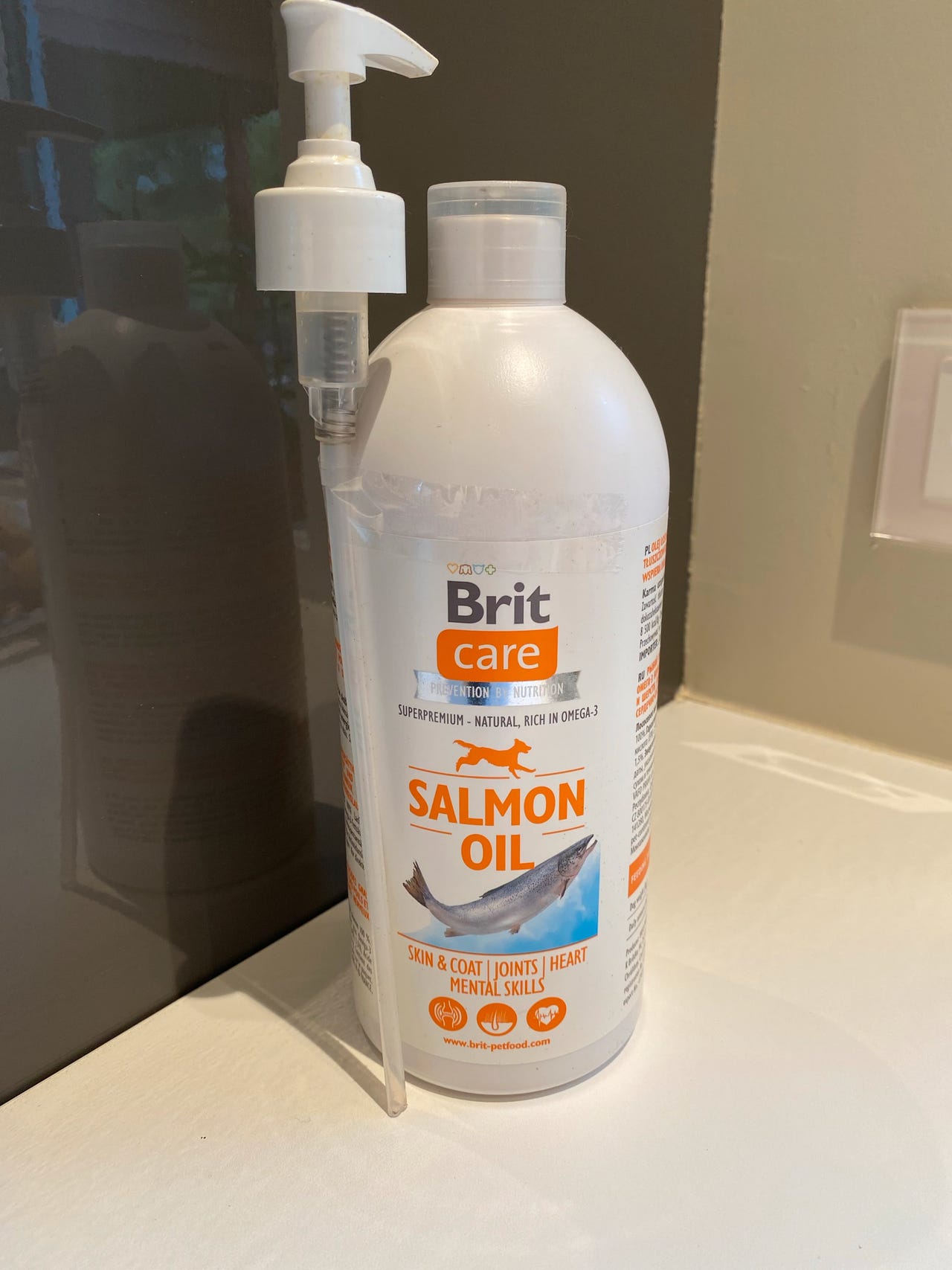 Brit Care Salmon Oil Hundemattilskudd 1000 ml | FINN-torget