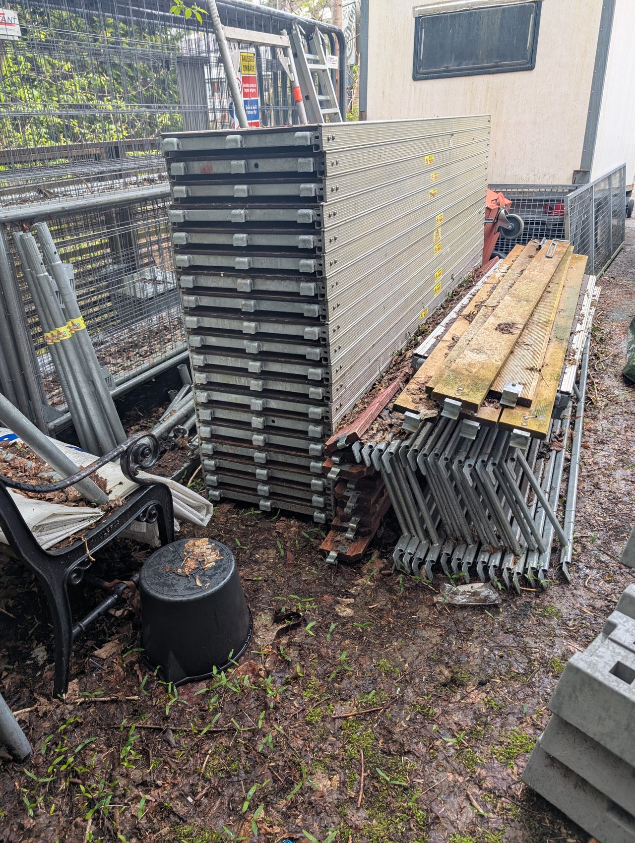 Delta stillas selges. | FINN-torget