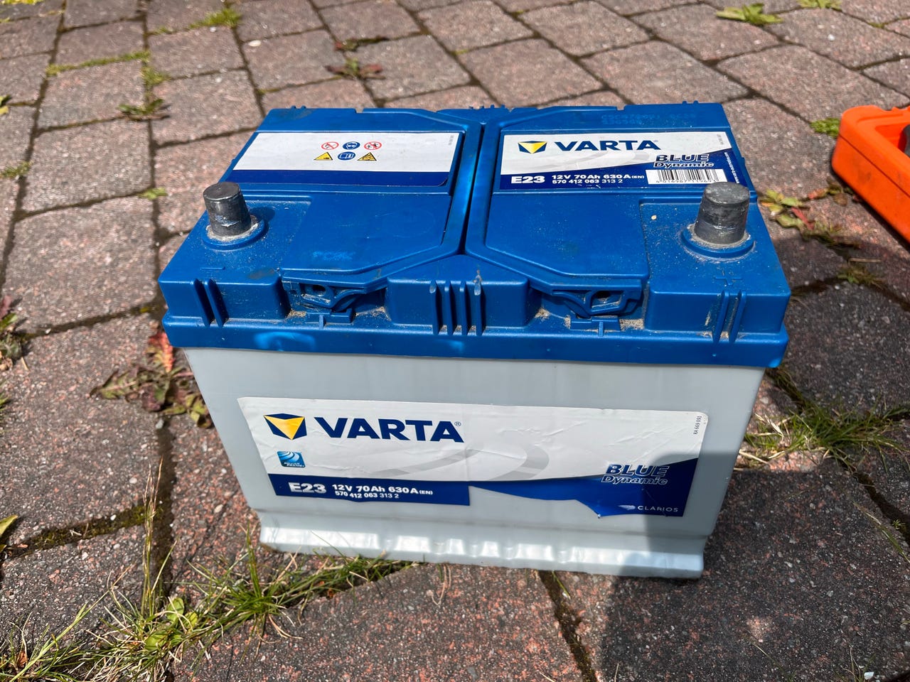 Varta Blue Dynamic 70 Ah 630 A E23 | FINN-torget