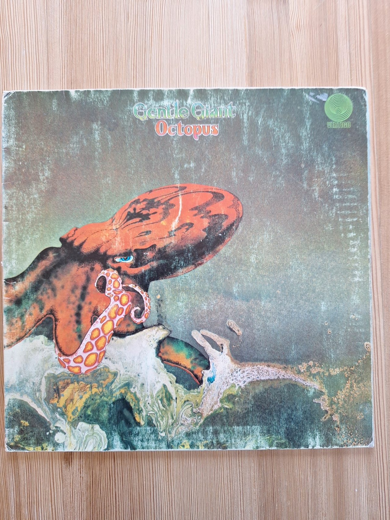 Gentle Giant. Octopus. | FINN-torget