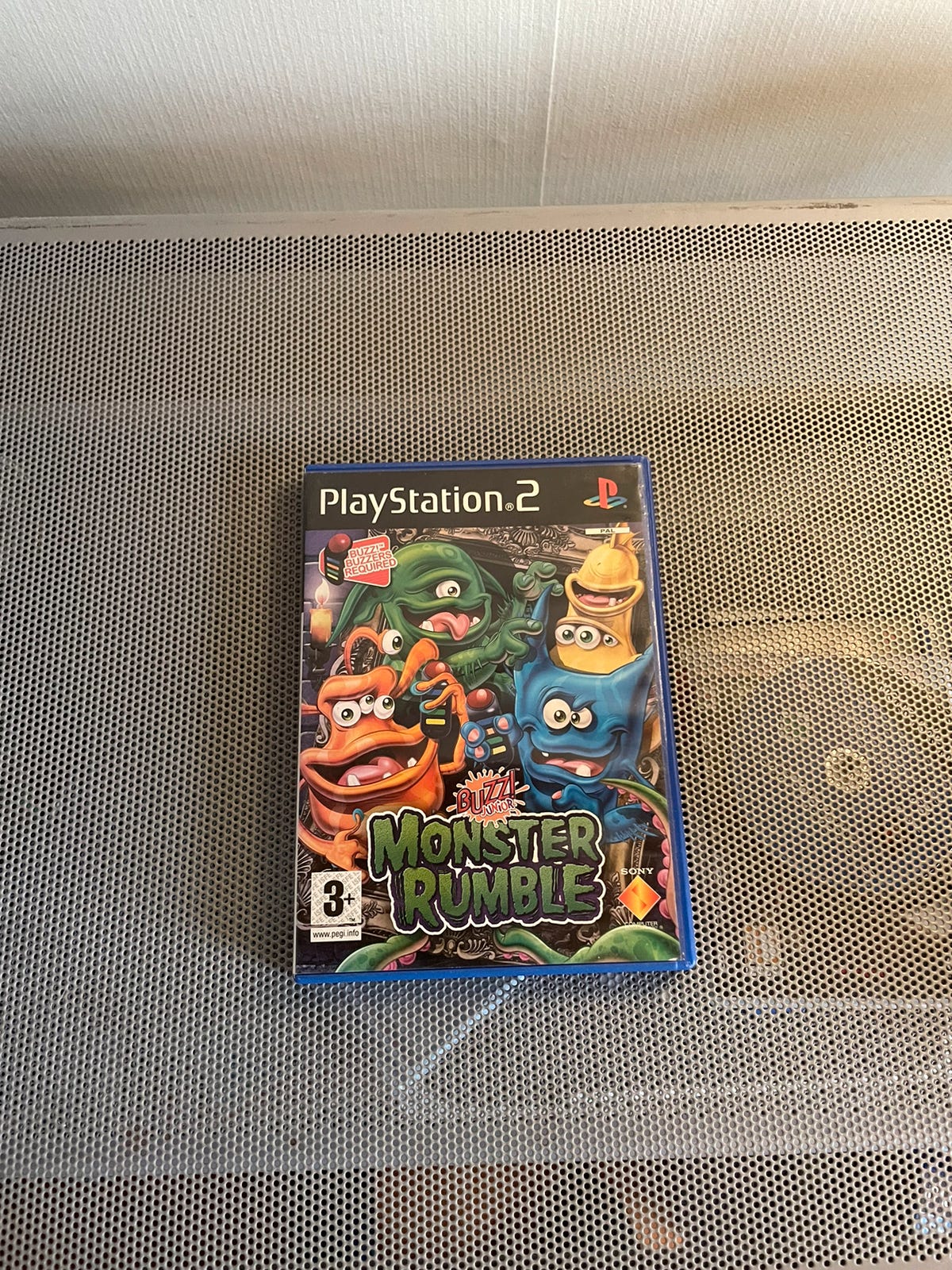 Buzz Junior Monster Rumble PS2 Engelsk Tale | FINN-torget