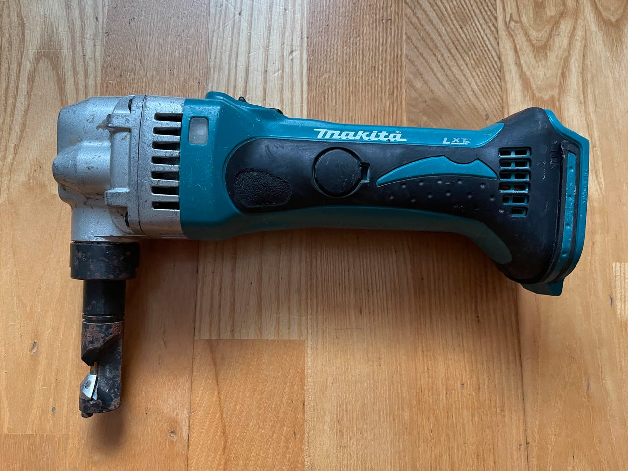 Makita BJN161 Nibbler / Blikksaks | FINN-torget