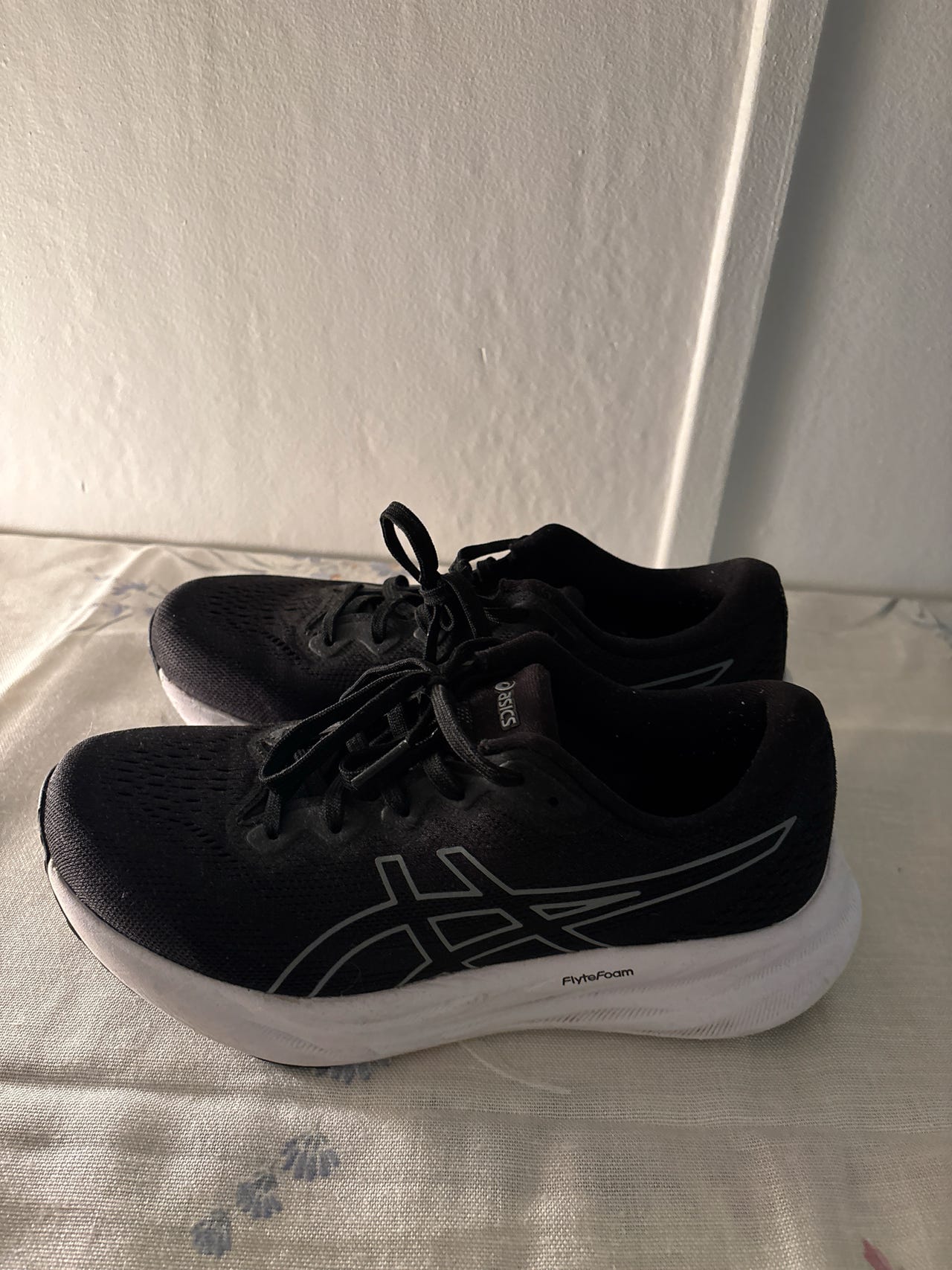 Asics - Flyte Foam | FINN-torget