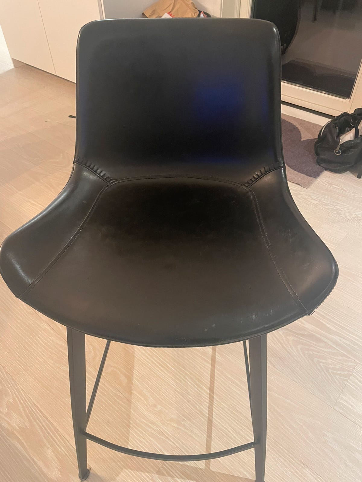 2 stk Hype barstoler i sort PU | FINN-torget