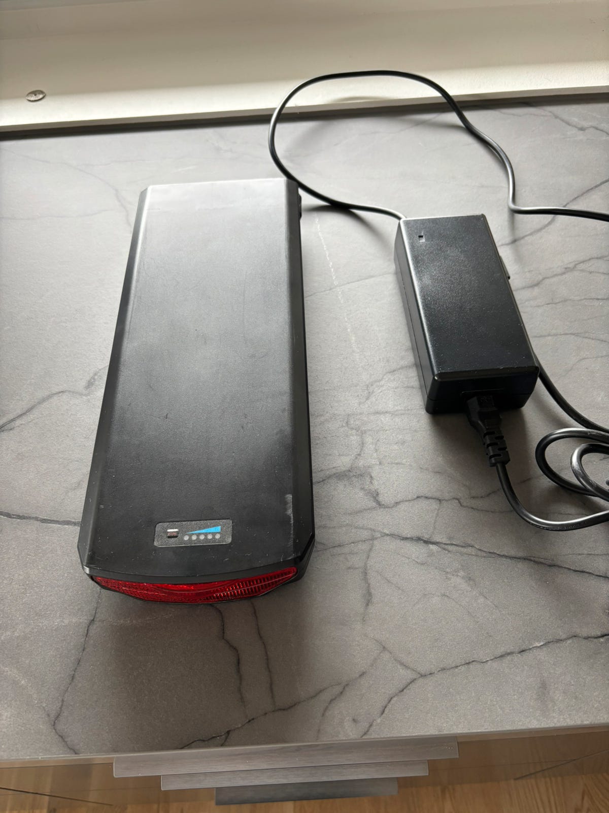 Elsykkel batteri/lader Momas Majestic S2022 | FINN-torget