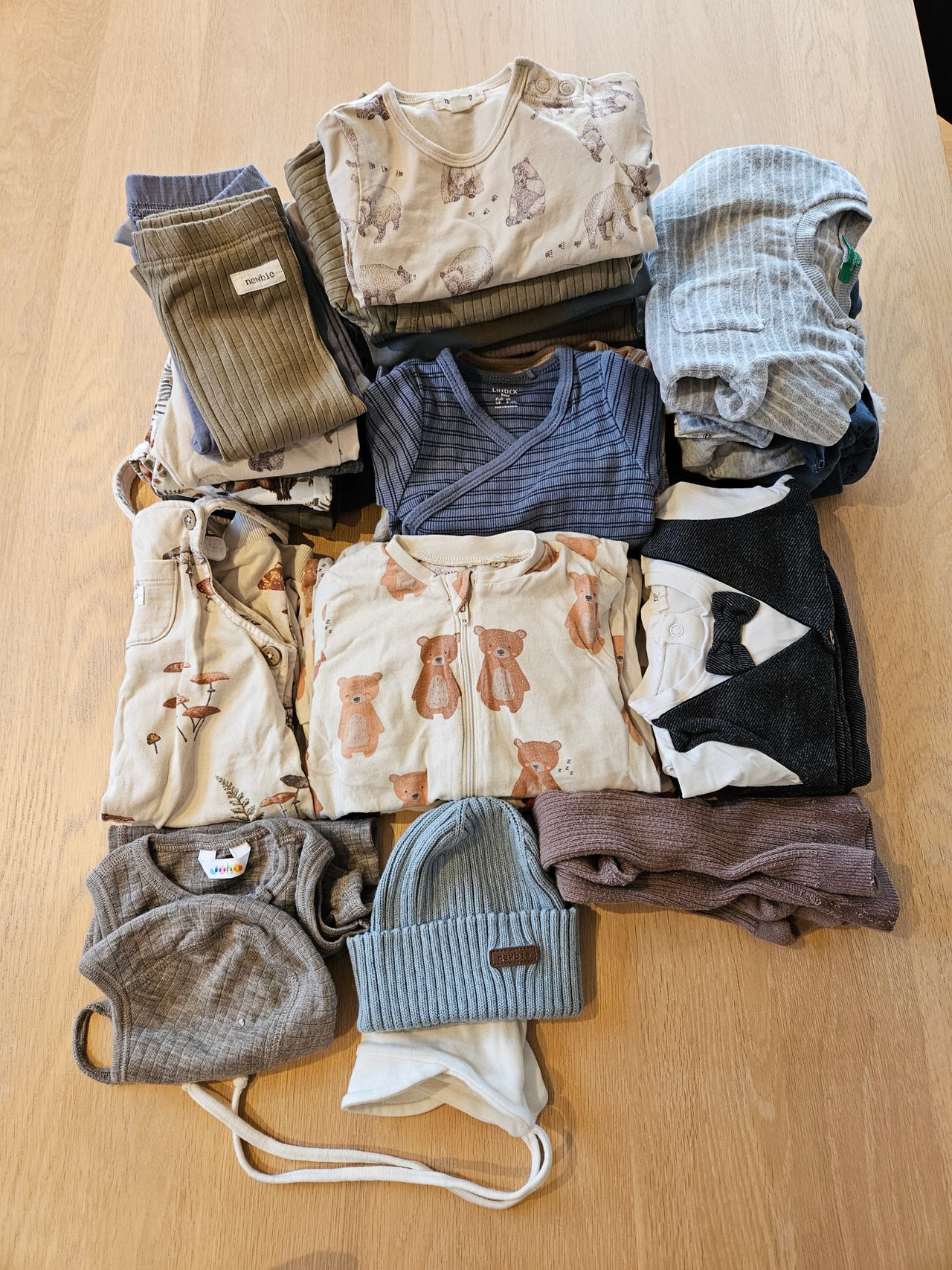 Klespakke baby gutt str 68 ( 17 body, penklær, pysj, bukser +) | FINN ...