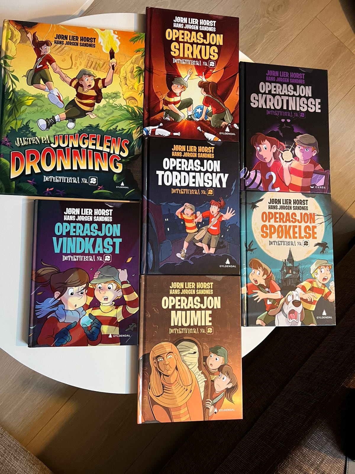 Detektivbyrå nr.2 (operasjon) bøker | FINN-torget