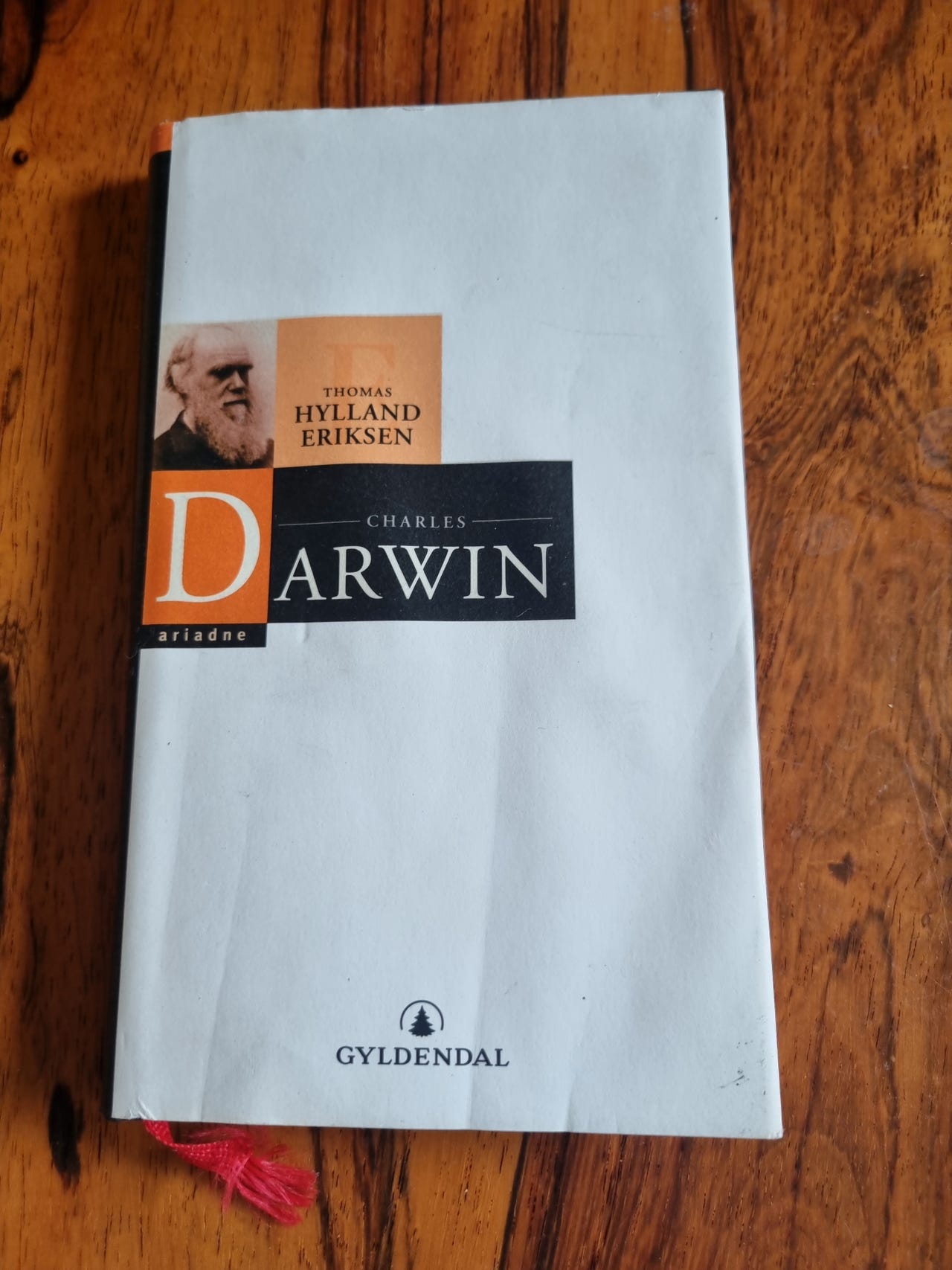 Charles Darwin, av Thomas Hylland Eriksen selges | FINN-torget