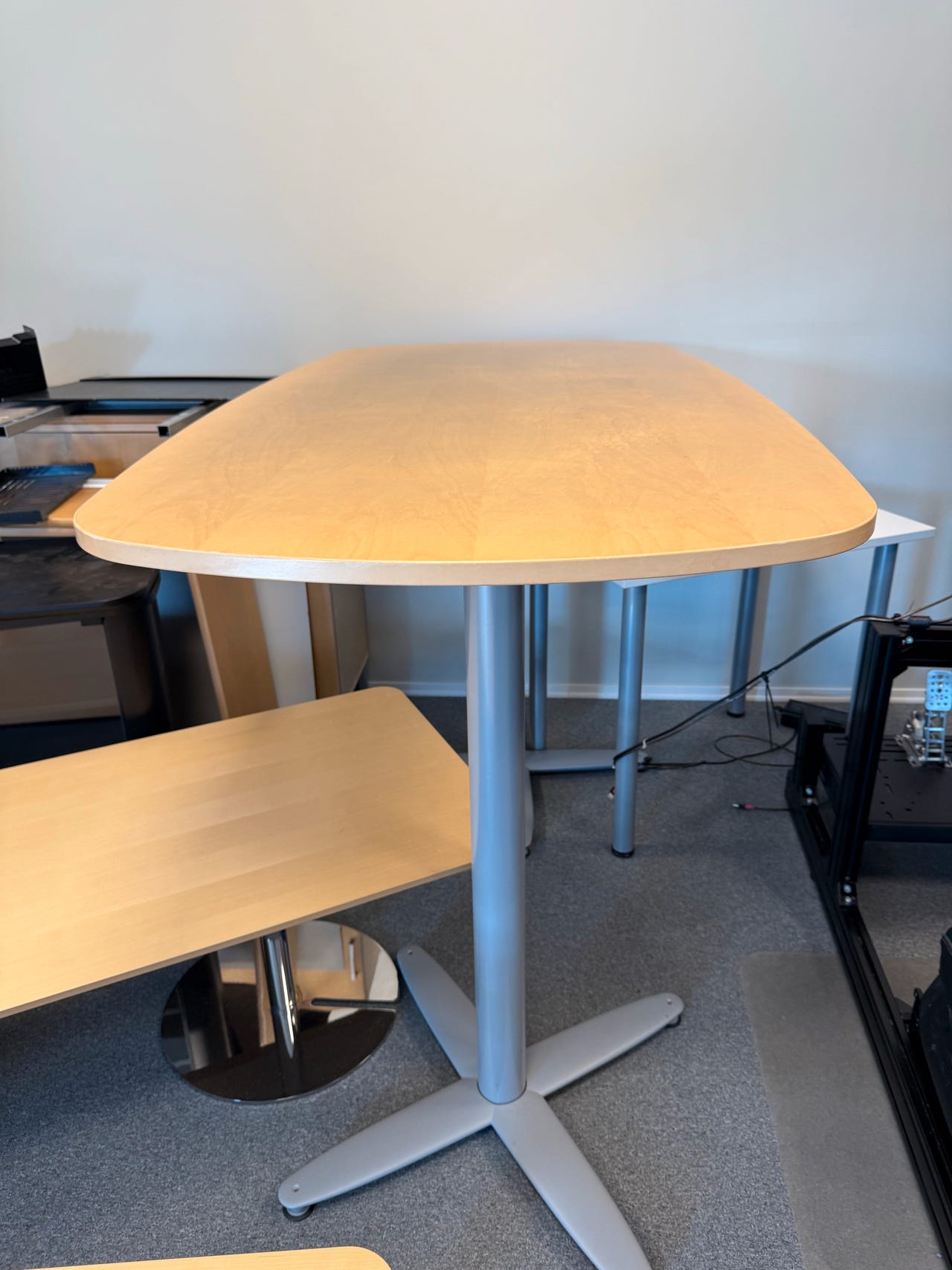 Kinnarps barbord og 6 barstoler sett i tre og metall med beige ...
