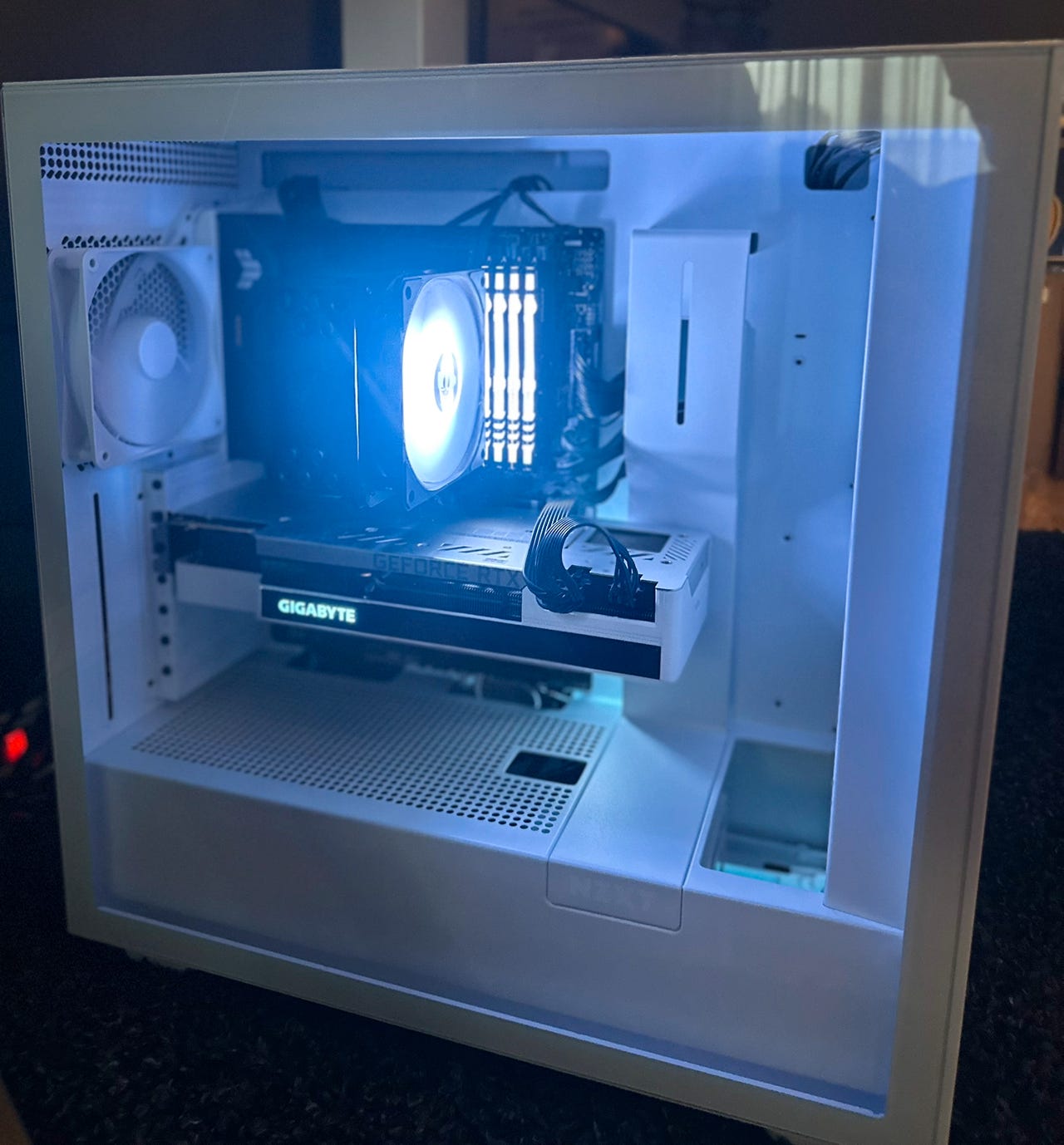 Gaming-PC med RTX 3090, Intel i5-12400F, 32GB RAM, 1TB SSD – Klar til ...