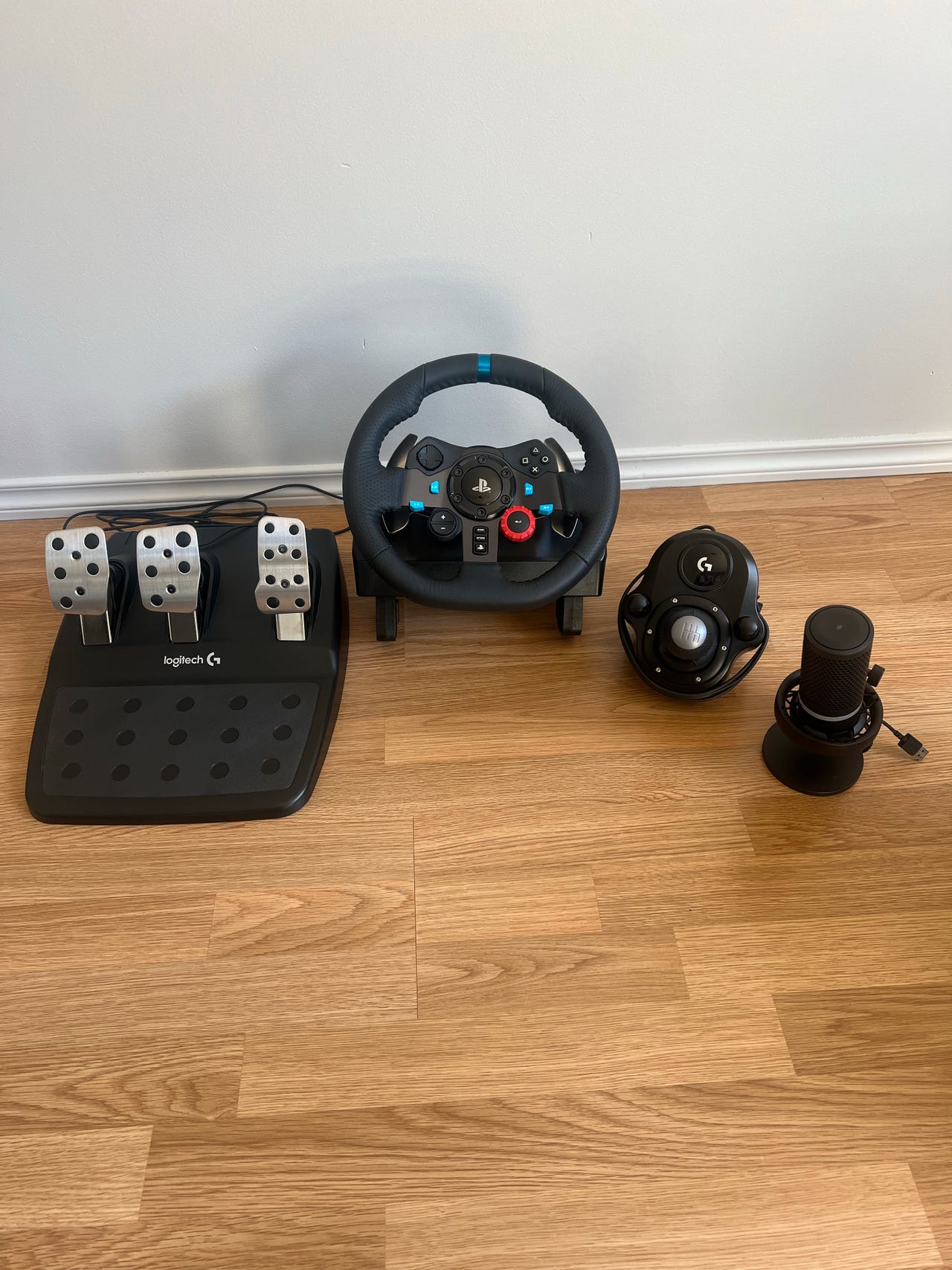 Logitech G29 Driving Force Racing | FINN-torget