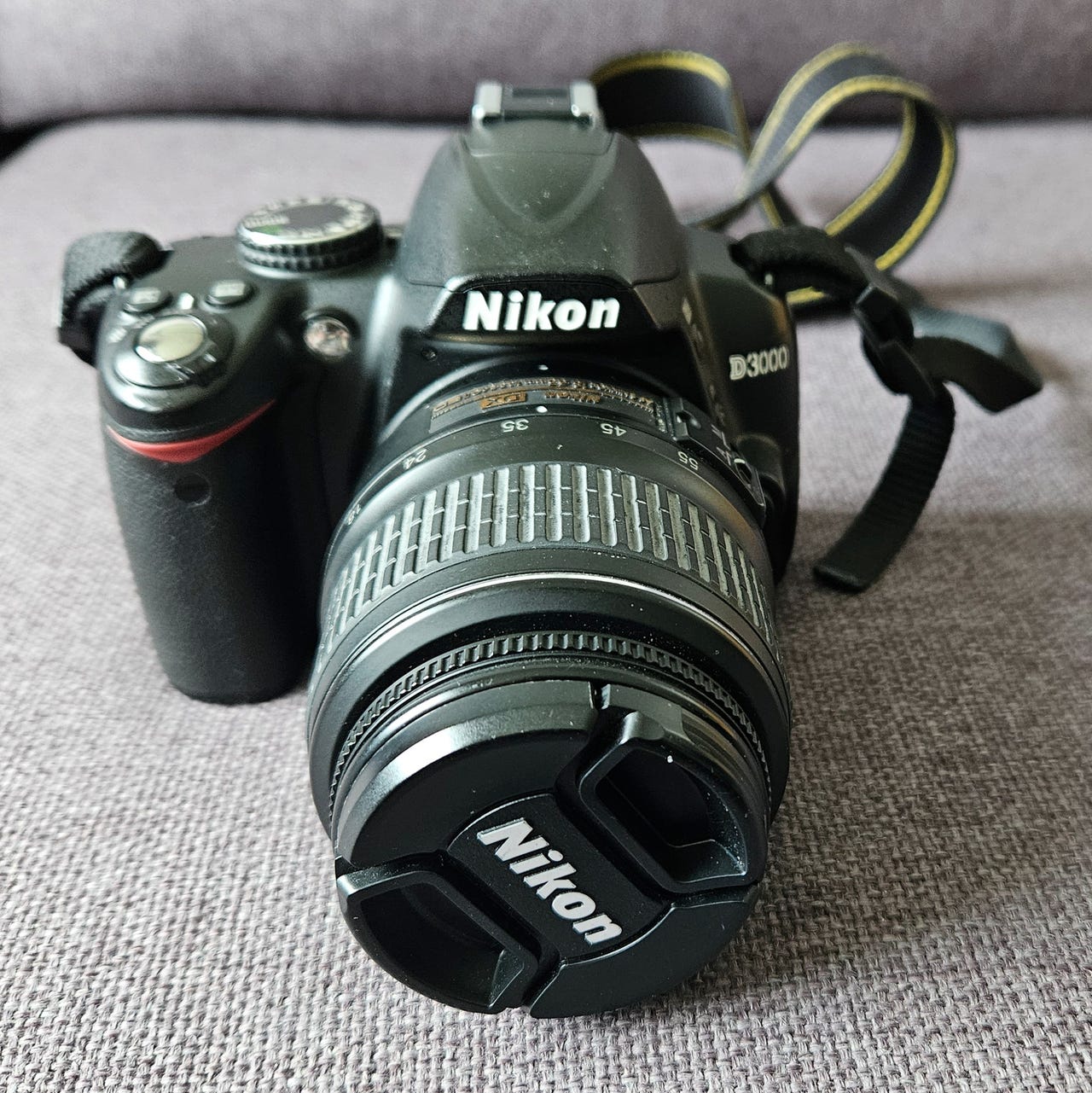 Nikon d3000 kamera med veske | FINN-torget