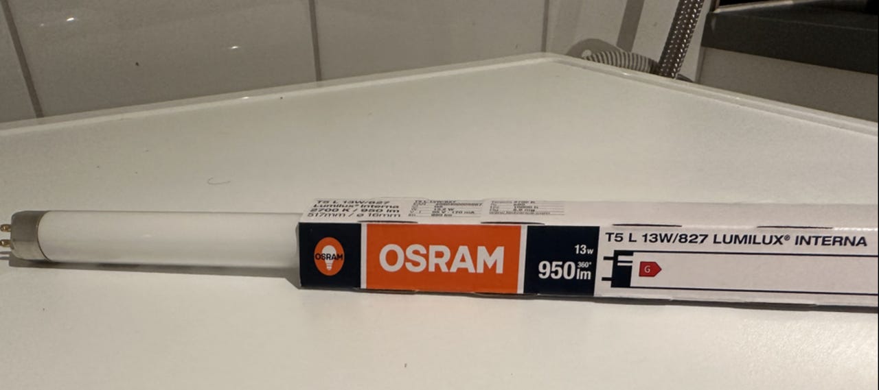 OSRAM Lysstoffrør T5 13W/827 517mm/ ø 16mm LUMILUX INTERNA | FINN-torget
