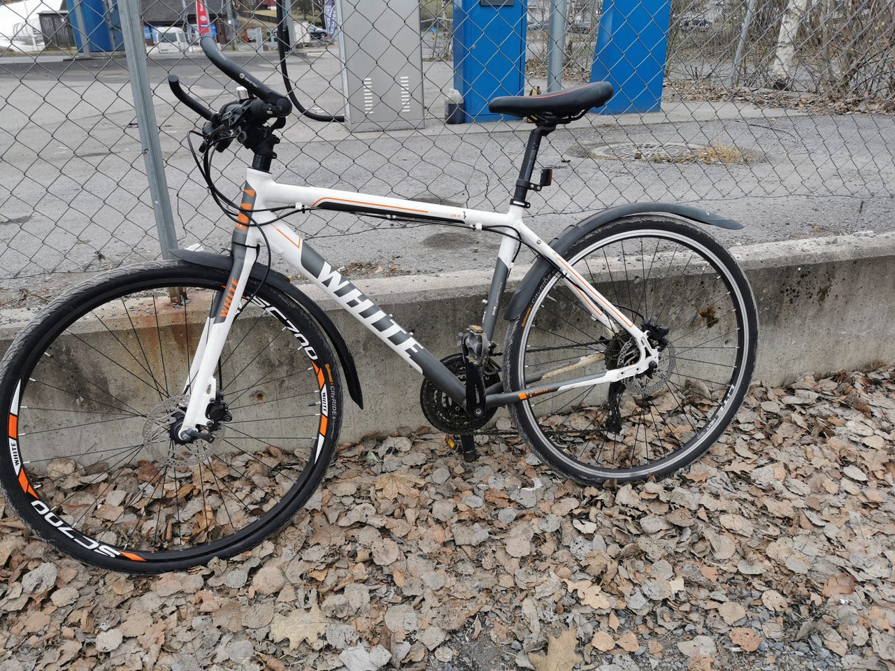 White Hybrid Dame Sykkel - Komfortabel og rask ! | FINN-torget