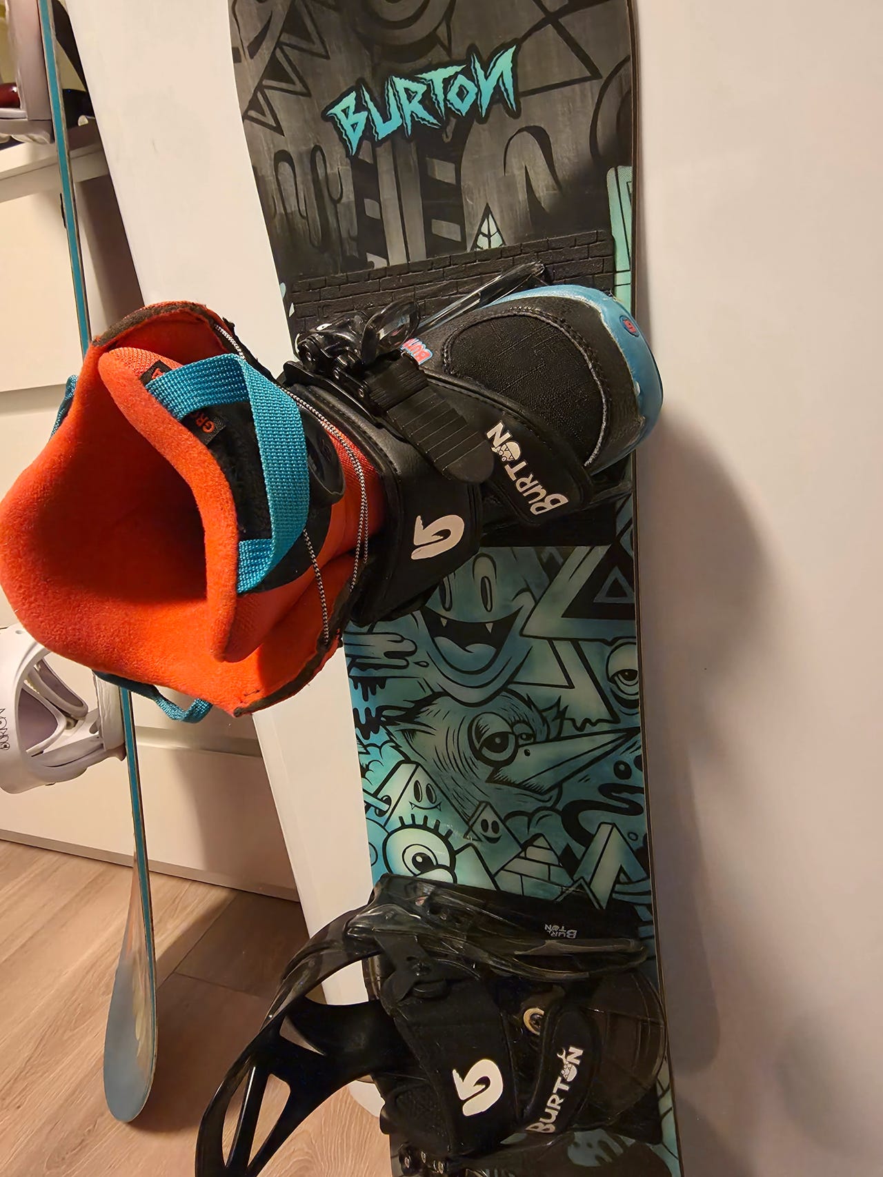 Burton Chopper Snowboard 100cm m/ Burton Grom Boa 33,5. Topp stand ...