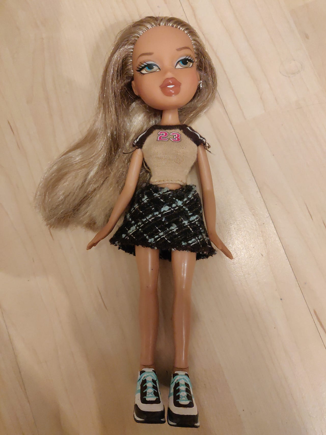 BRATZ back to school cloe SELGES 🩷 | FINN-torget