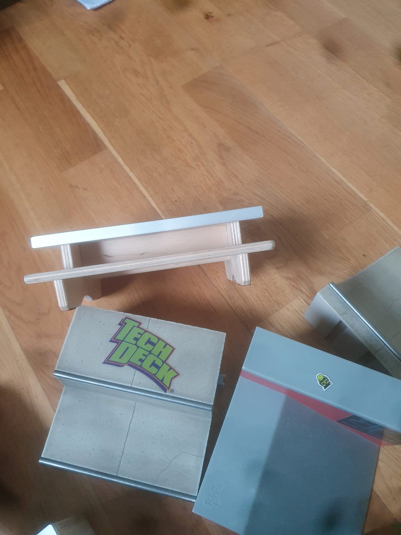 Finger brett. | FINN-torget