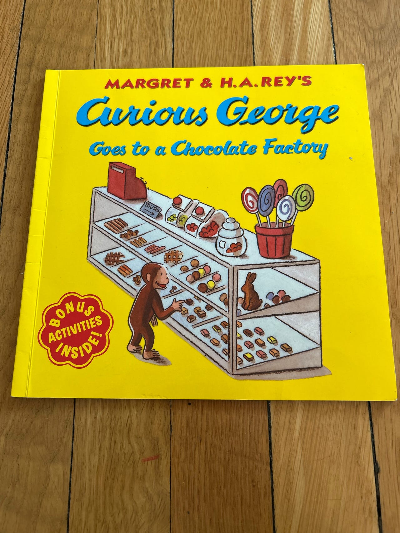 Curious George Picture Book | FINN-torget