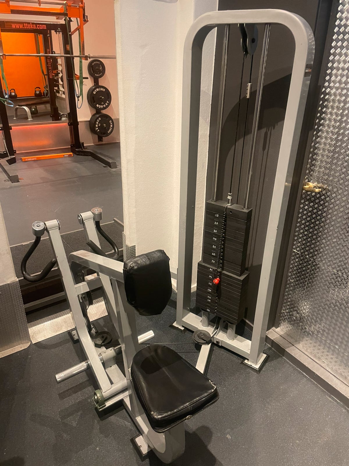 Rygg treningsmaskin, ro maskin | FINN-torget