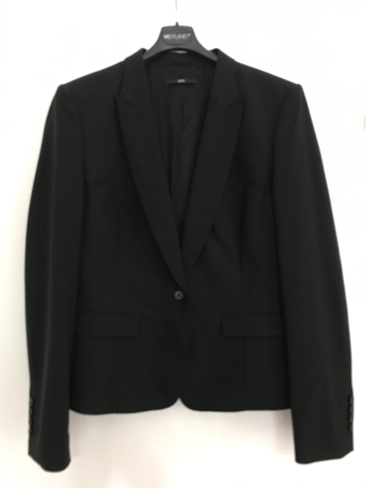 Hugo Boss | FINN-torget