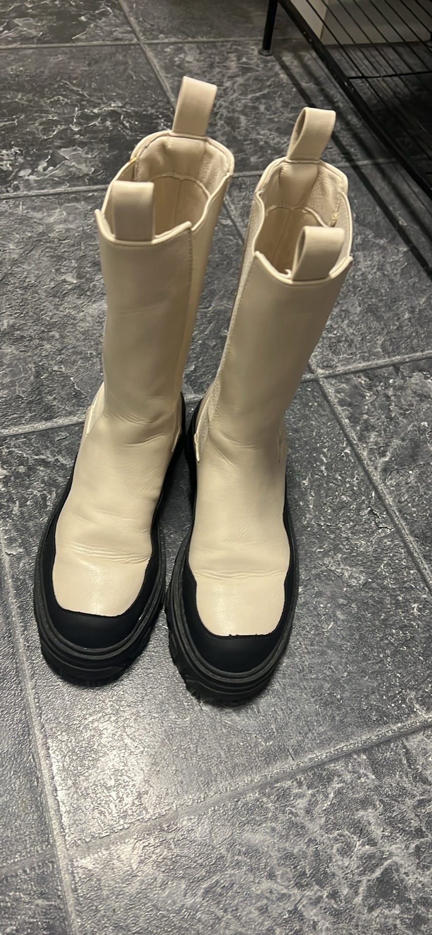 Gina Tricot Støvler Beige Skinn Dame Str 37 | FINN-torget