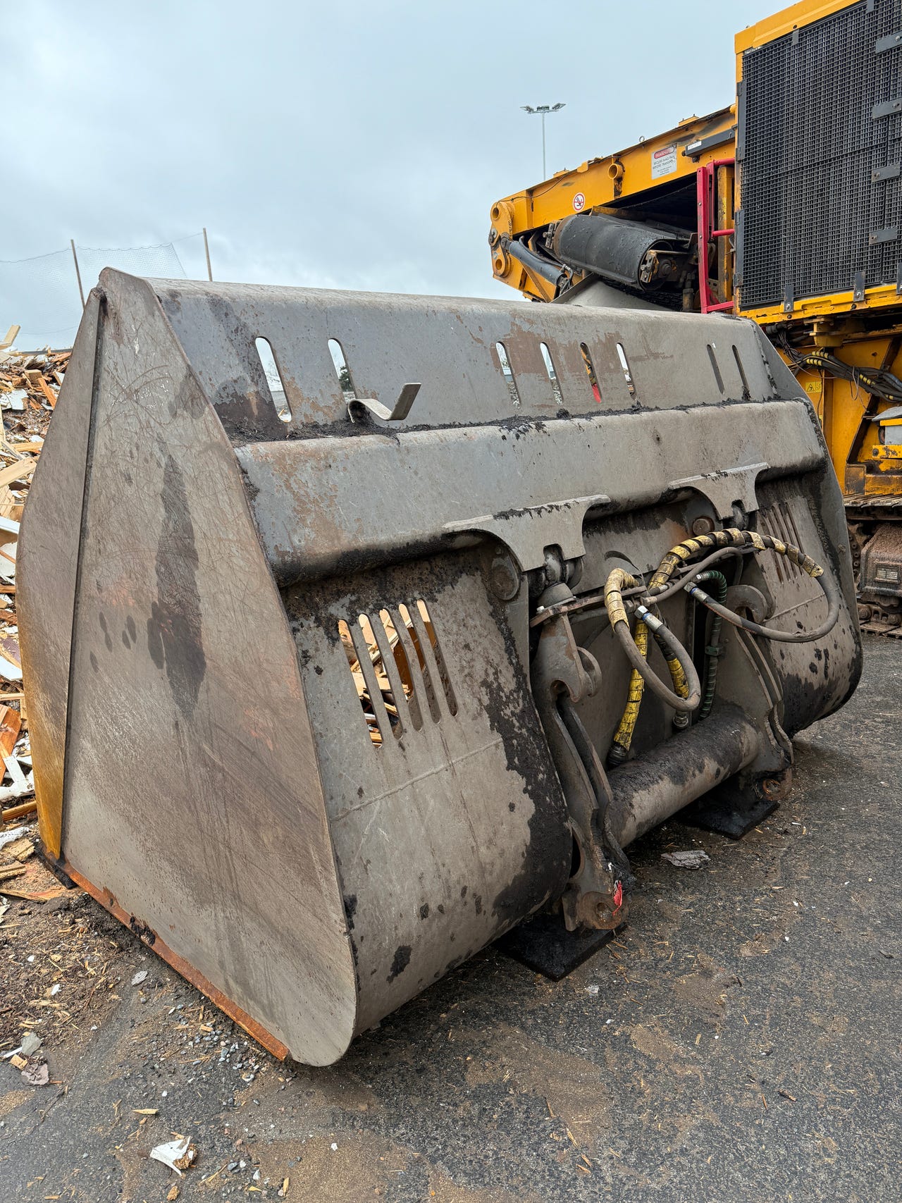 Volvo høytippende skuff 6,5 kubikk store bm | FINN-torget