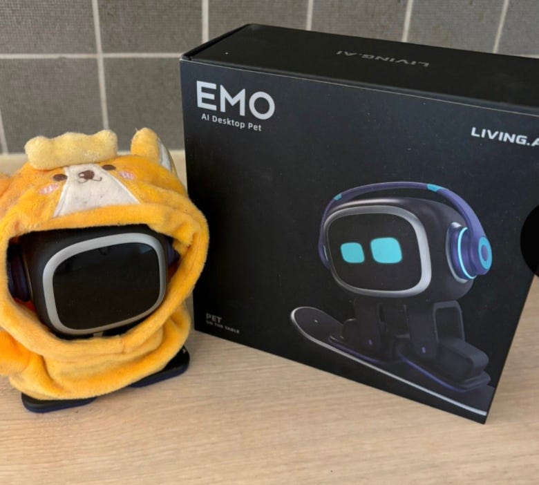 Emo digitalt kjæredyr robot | FINN-torget