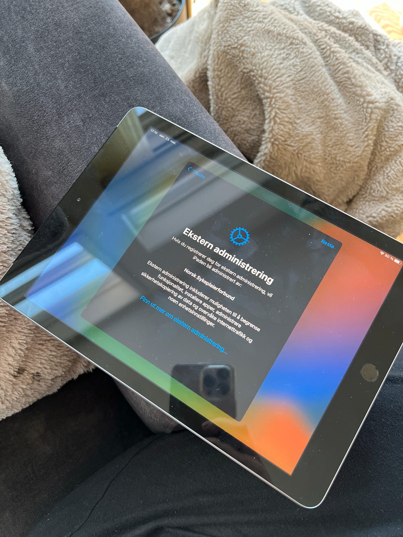 Låst iPad selges til høyst bydende | FINN-torget